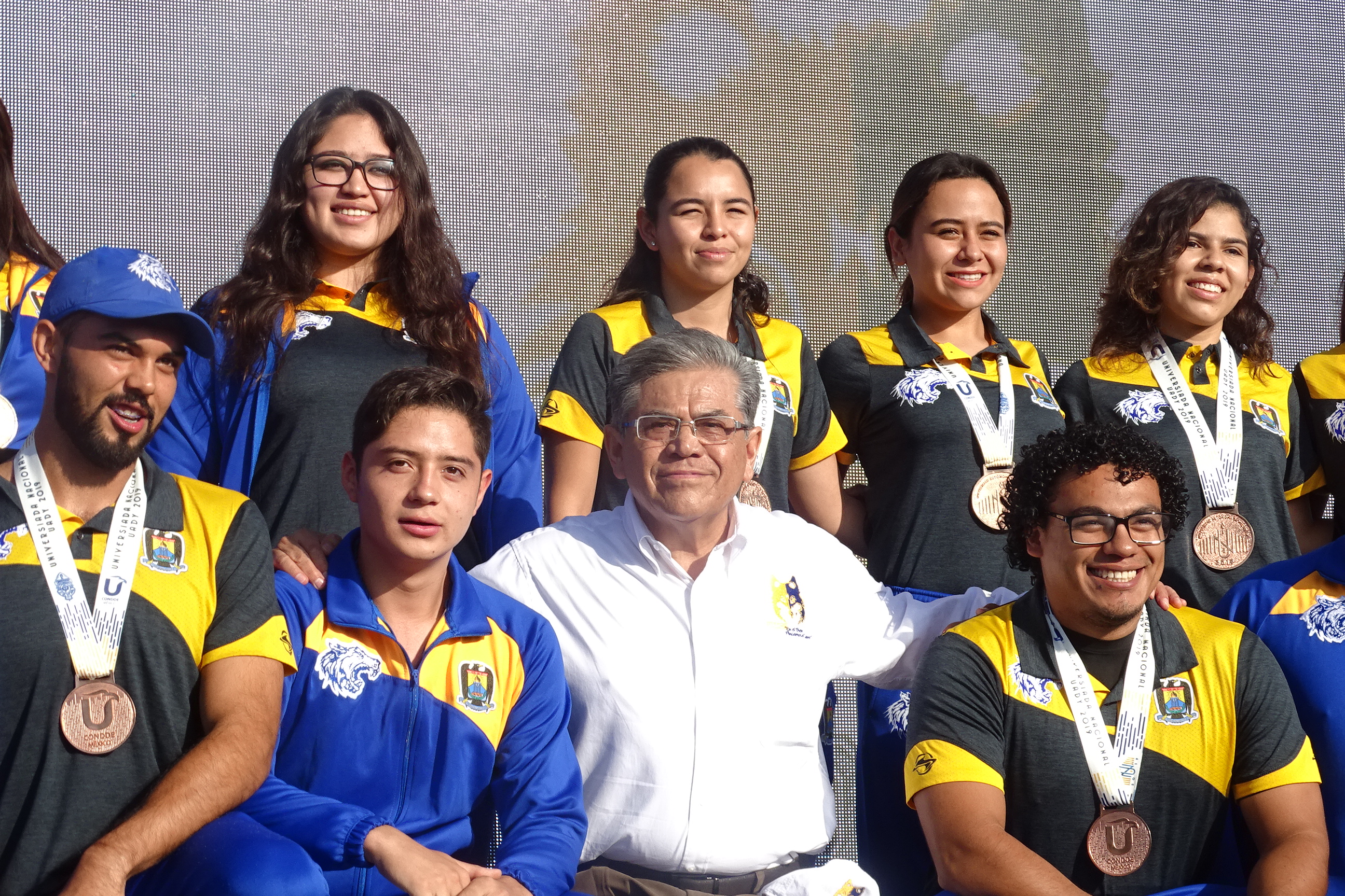 Nuevos Lobos desfilan por las calles de Saltillo | El Heraldo de Saltillo